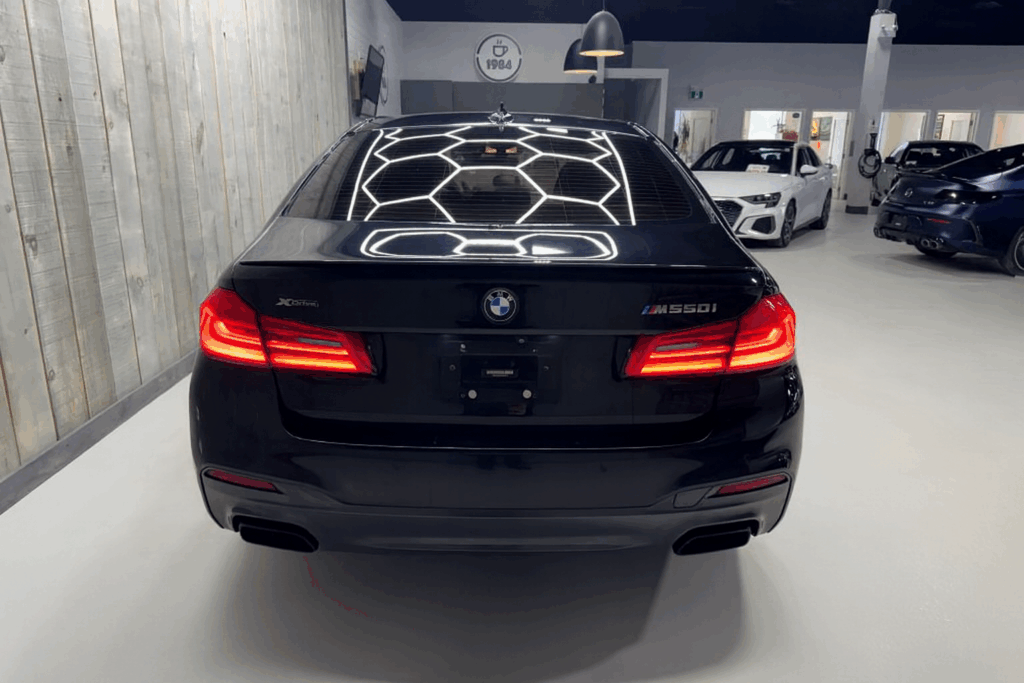 2018 BMW M550i - Grande National Leasing